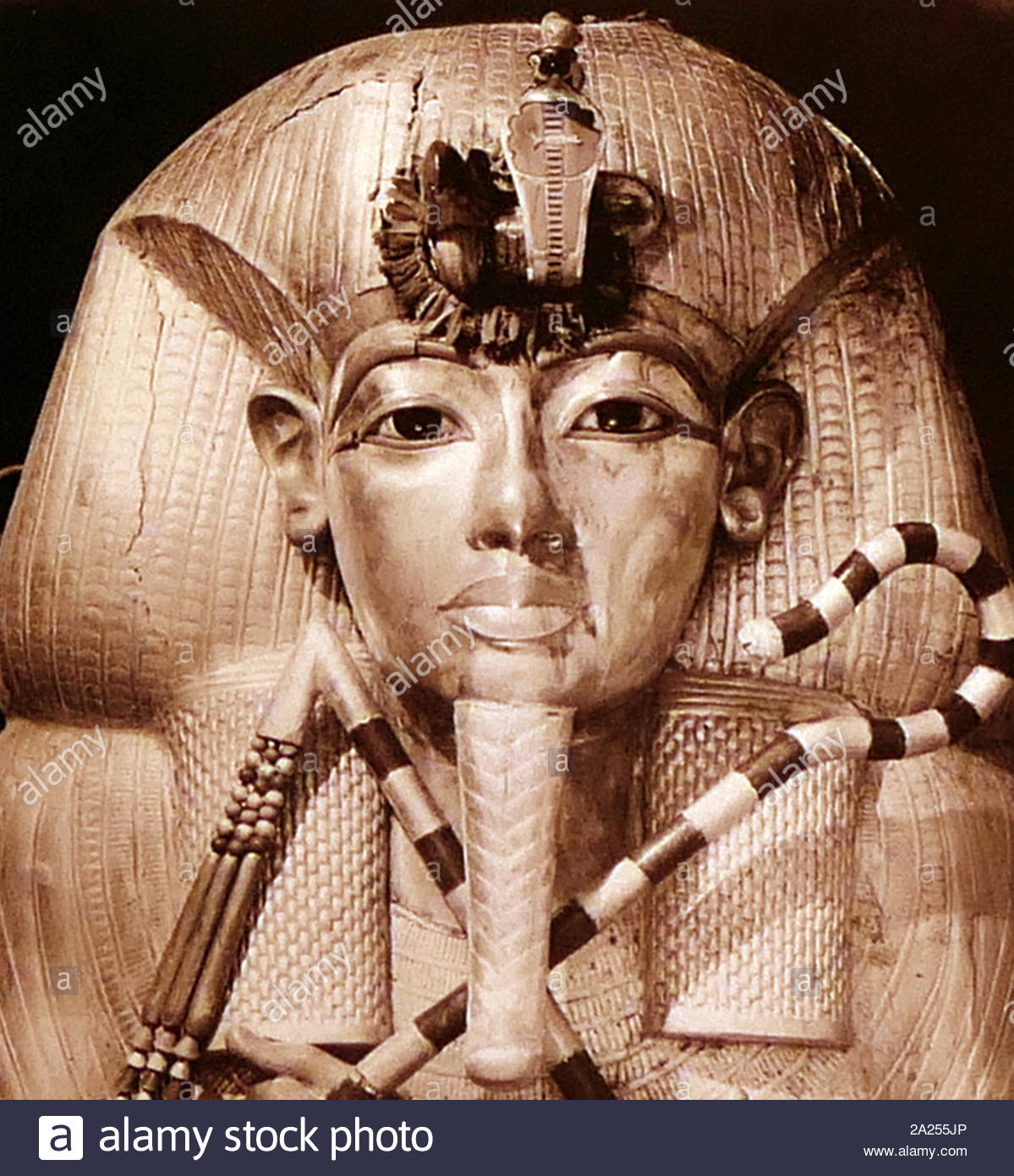 Gold death mask from the treasures photographed in the tomb of the ...