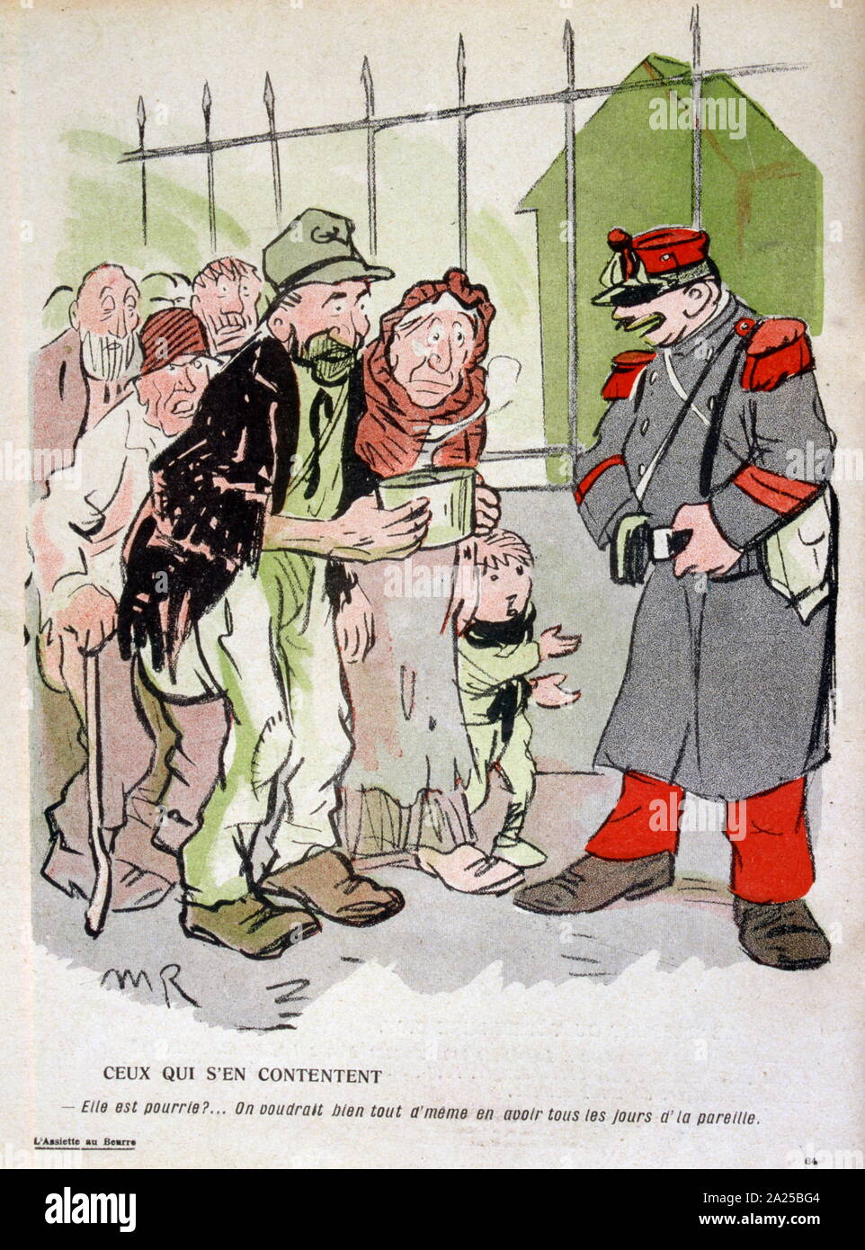 People queuing at food bank hi-res stock photography and images - Alamy