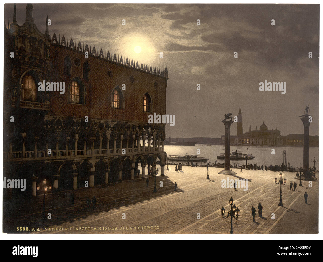 City moonlight Cut Out Stock Images & Pictures - Alamy