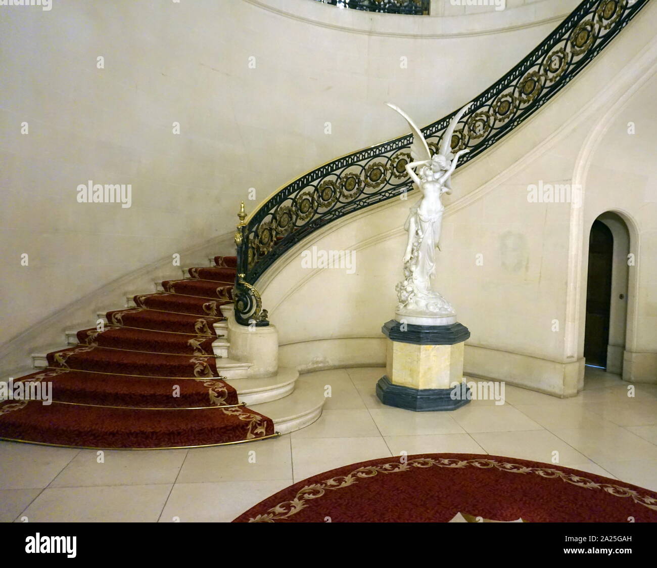 Luton hoo estate hi-res stock photography and images - Alamy