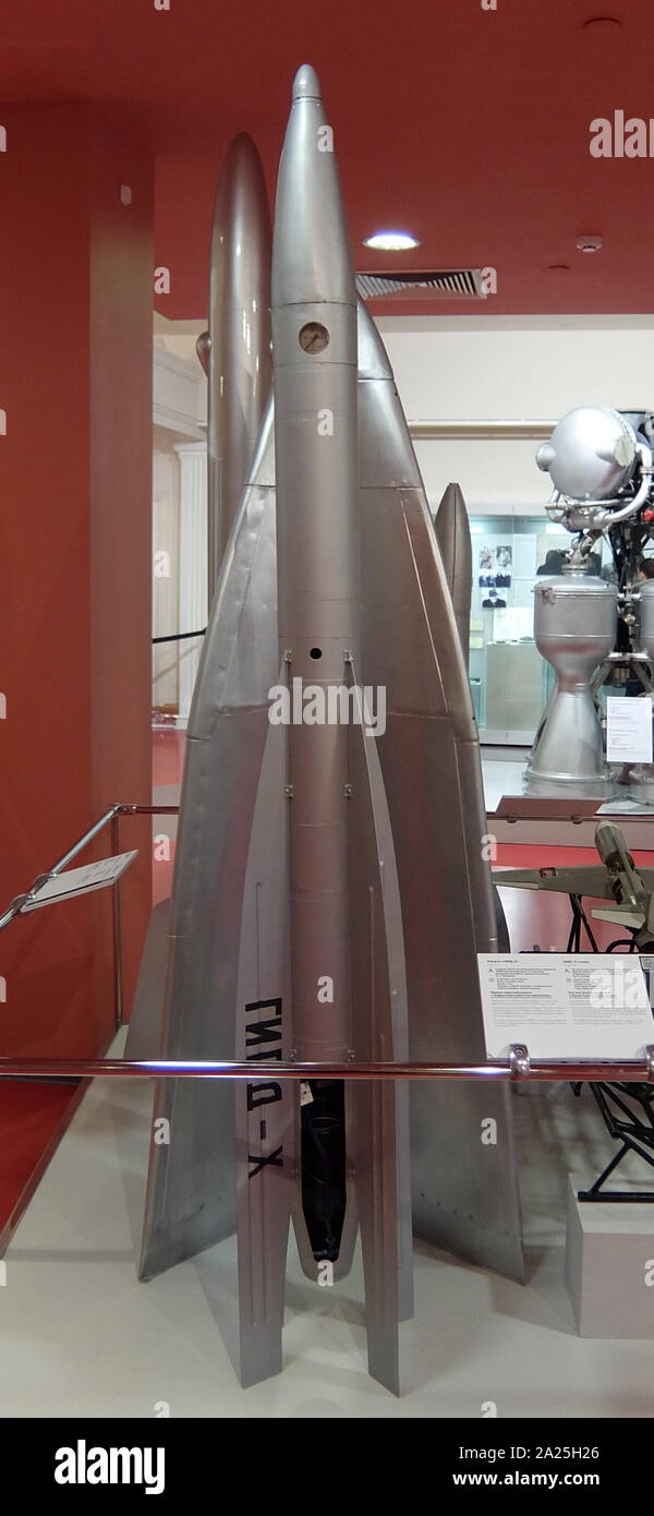 Gird-X rocket, the first Soviet rocket with a liquid-fuelled rocket ...