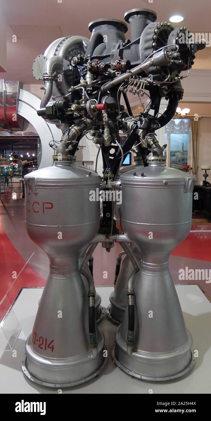 RD-214 Liquid Rocket Engine, a four-chamber liquid-fuelled rocket ...