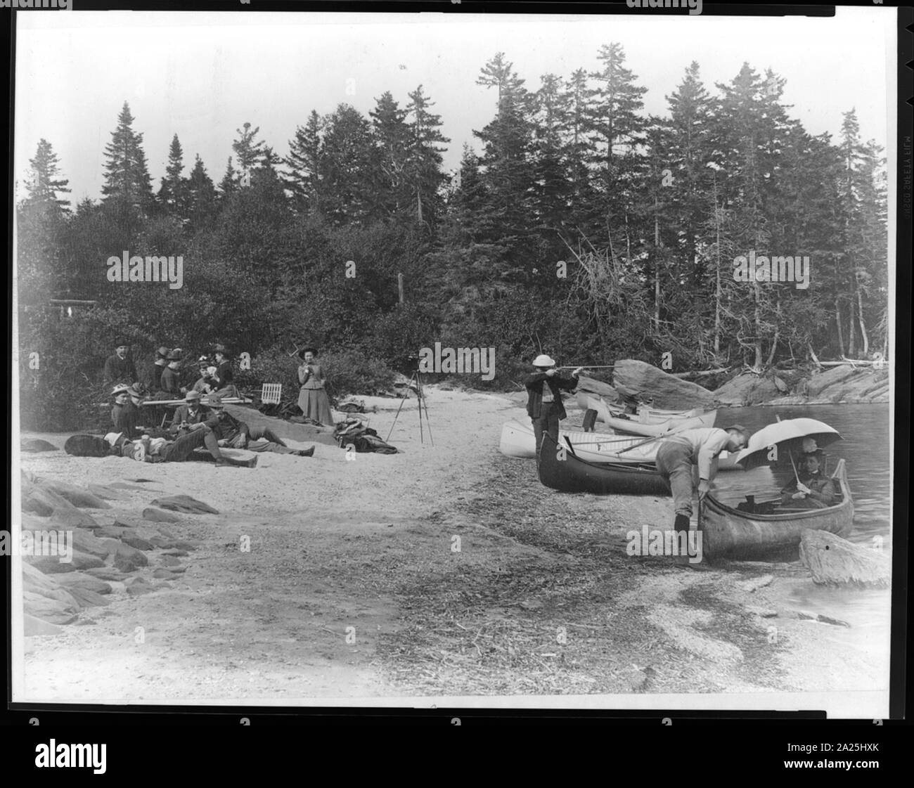 Lake shore activity Black and White Stock Photos & Images - Alamy