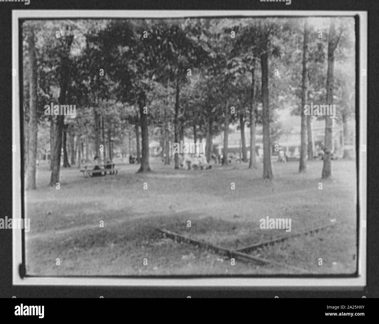 Leisure activity and city Black and White Stock Photos & Images - Alamy