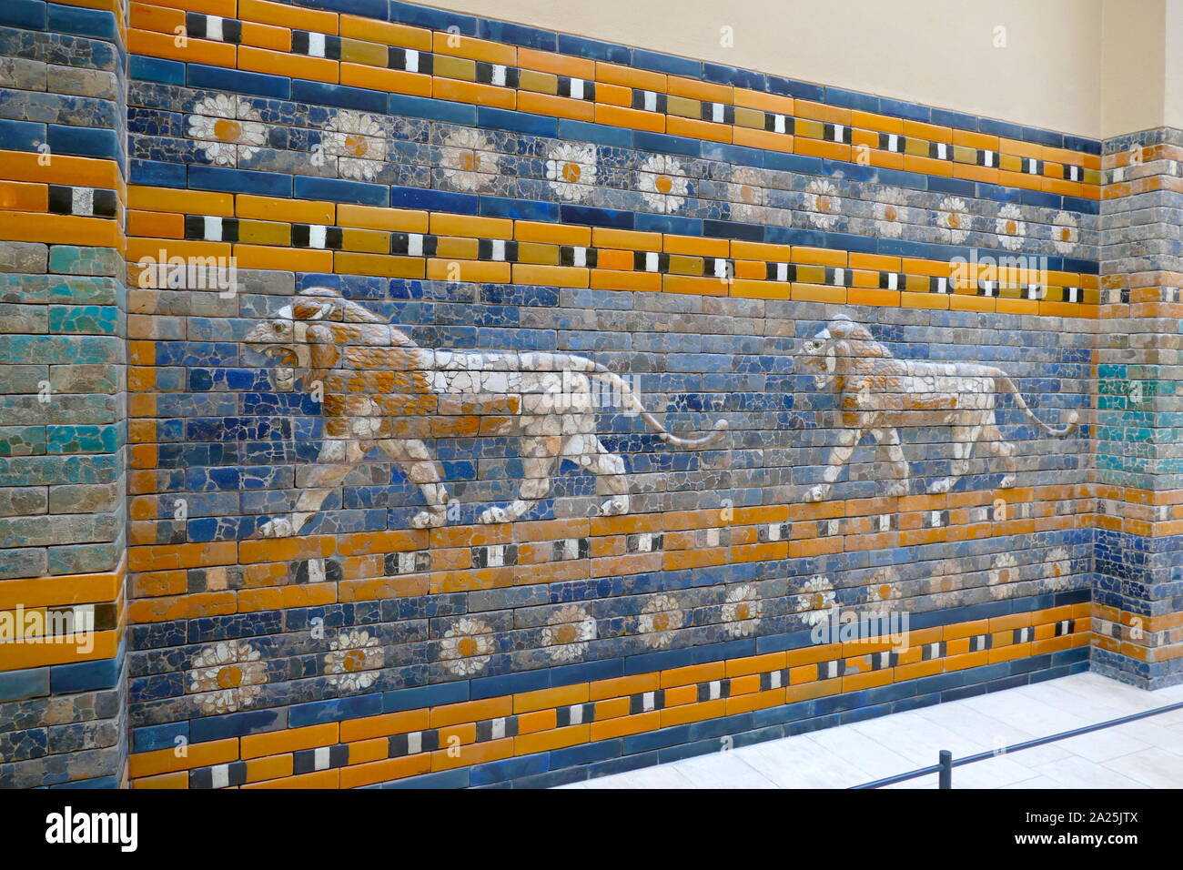 Processional way of babylon hi-res stock photography and images - Alamy
