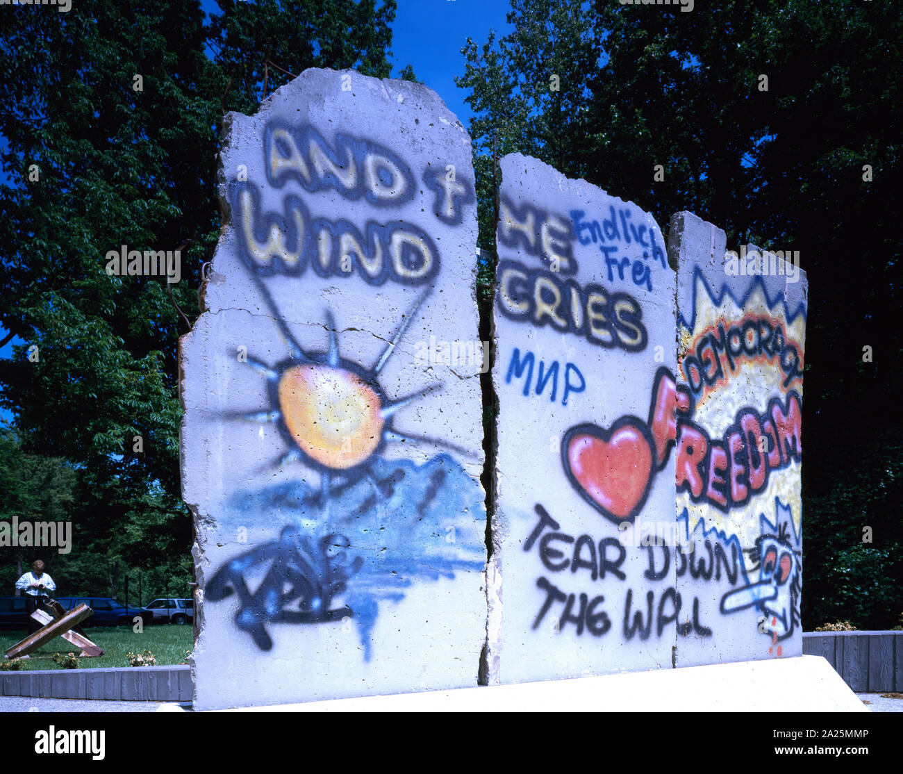 Piece of the Berlin Wall displayed at the Newseum museum, Arlington ...