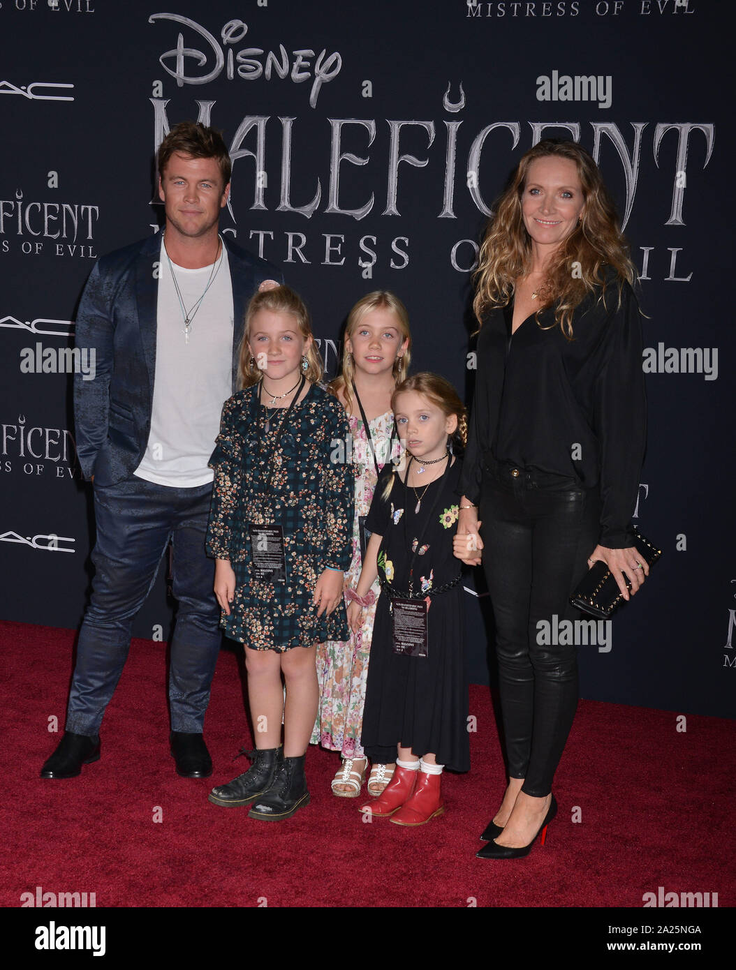 Los Angeles, USA. 30 Sept, 2019. Luke Hemsworth, Samantha Hemsworth 123 ...