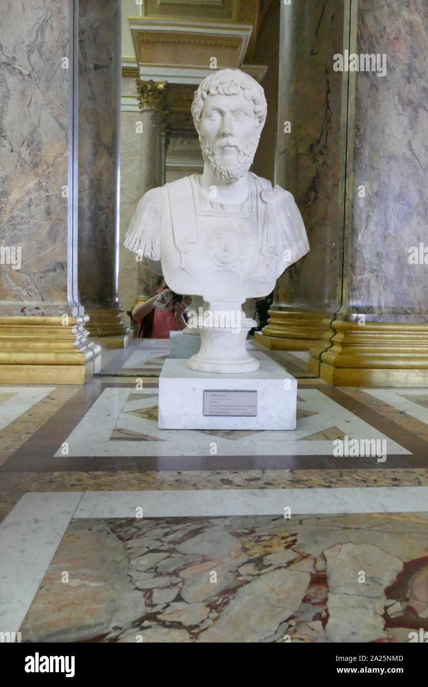 Marble bust of lucius aelius caesar (101-138) the father of emperor ...