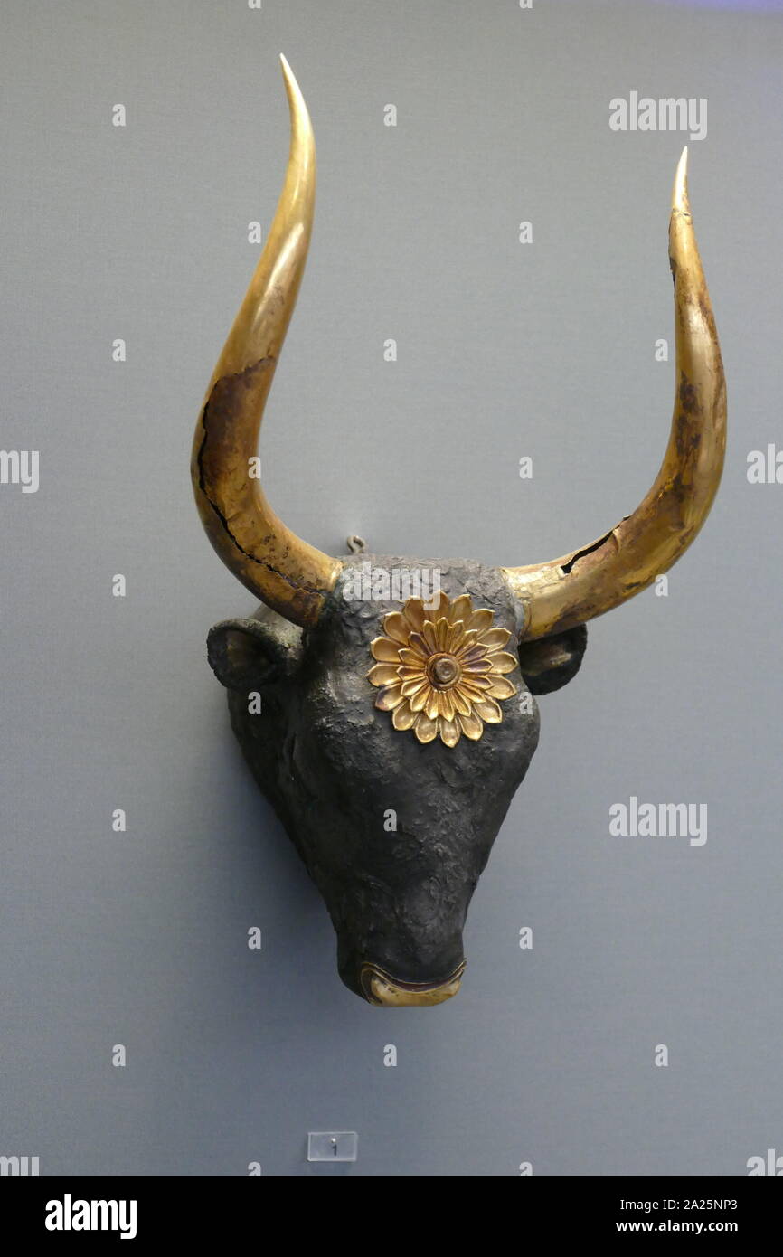 Ritualistic object from mycenae graves Stock Photo - Alamy