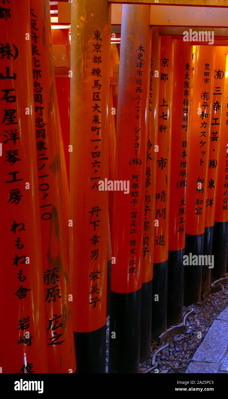Fushimi Inari-taisha shrine, in Fushimi-ku, Kyoto, Japan Stock Photo ...