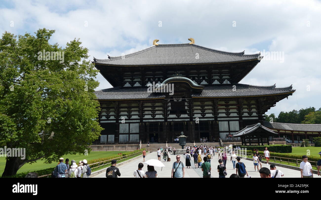 Todai-ji (Eastern Great Temple), is a Buddhist temple complex in the ...