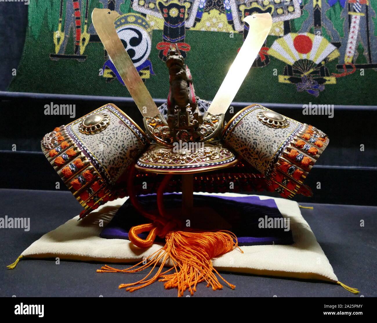 17th century Samurai warrior helmet Stock Photo - Alamy