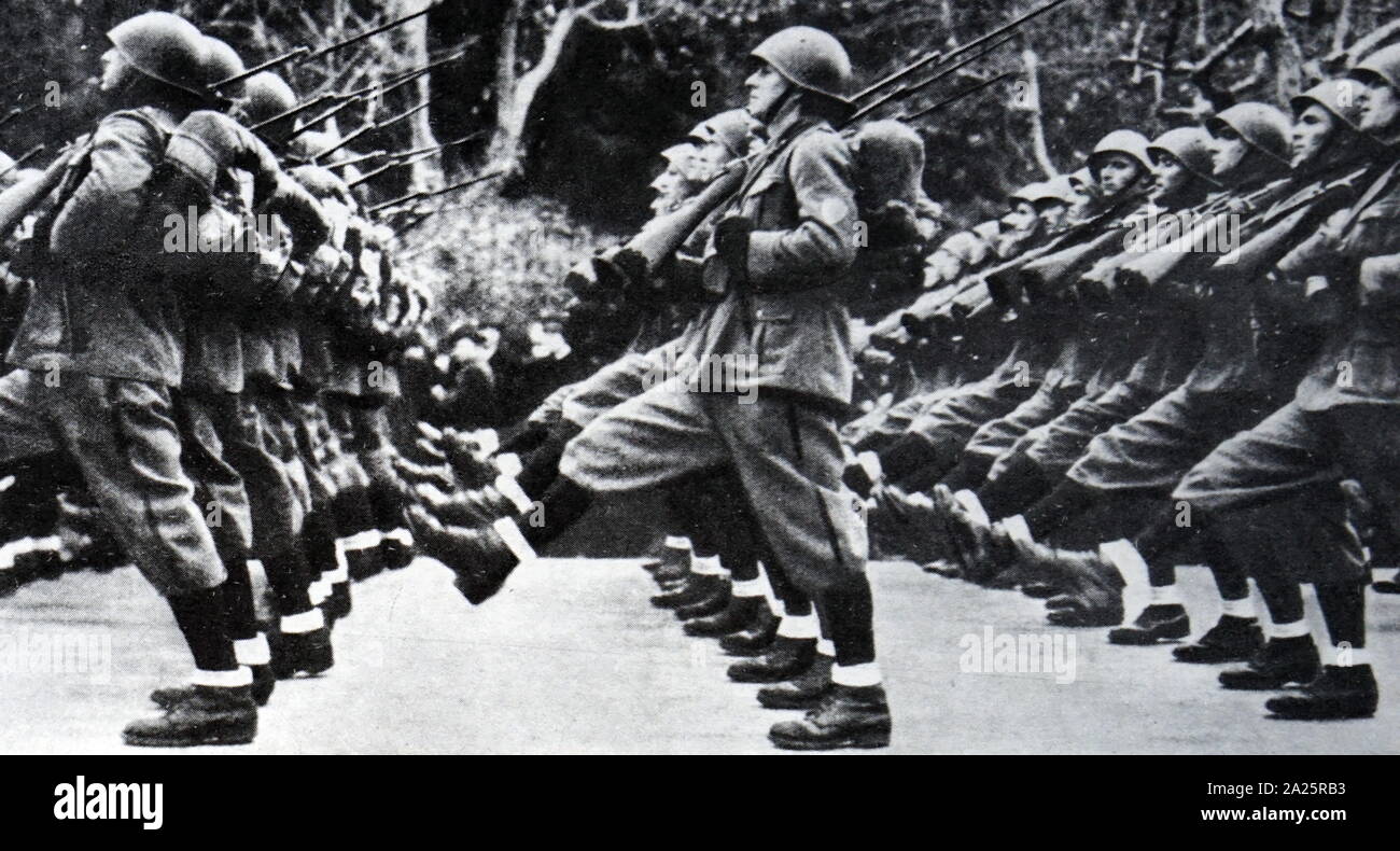 Italian soldiers hi-res stock photography and images - Alamy