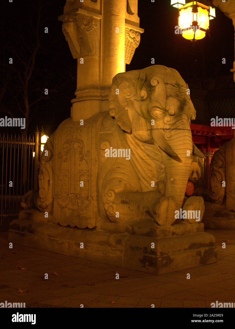 Elephant Gate entrance to the Berlin Zoological Garden (Zoo) is the ...