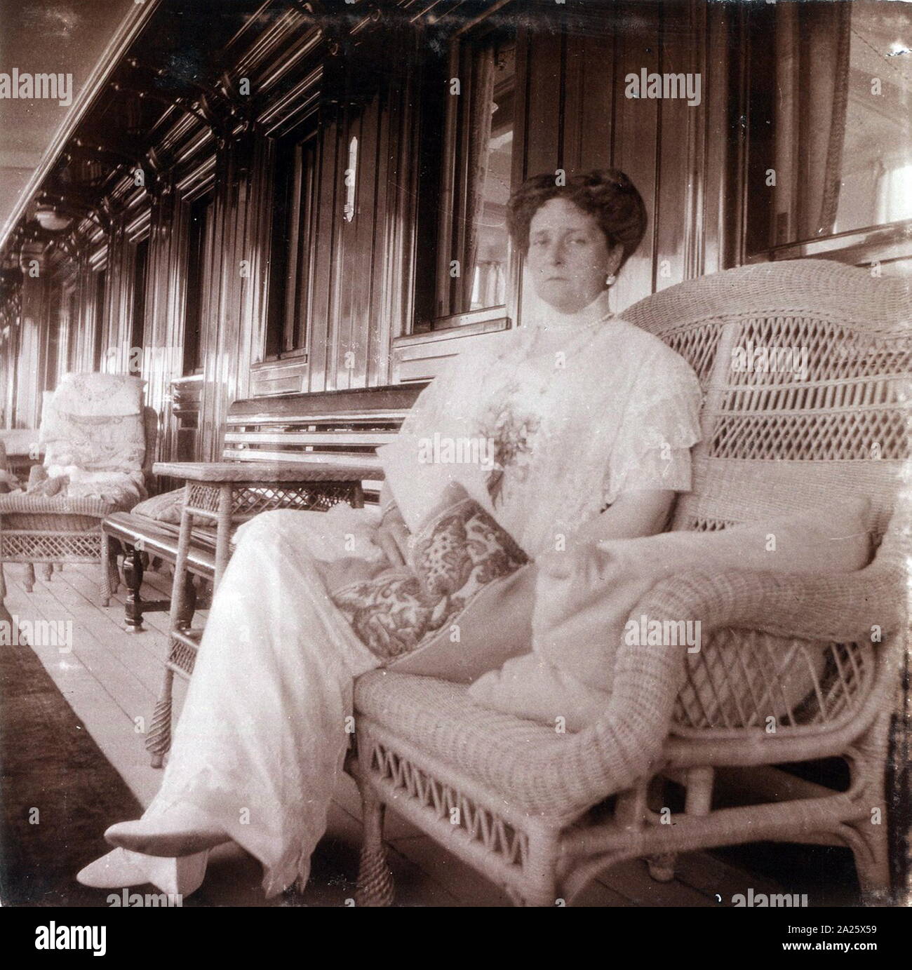 Photograph (1912) of the Tsarina of Russia, Alexandra of Russia ...