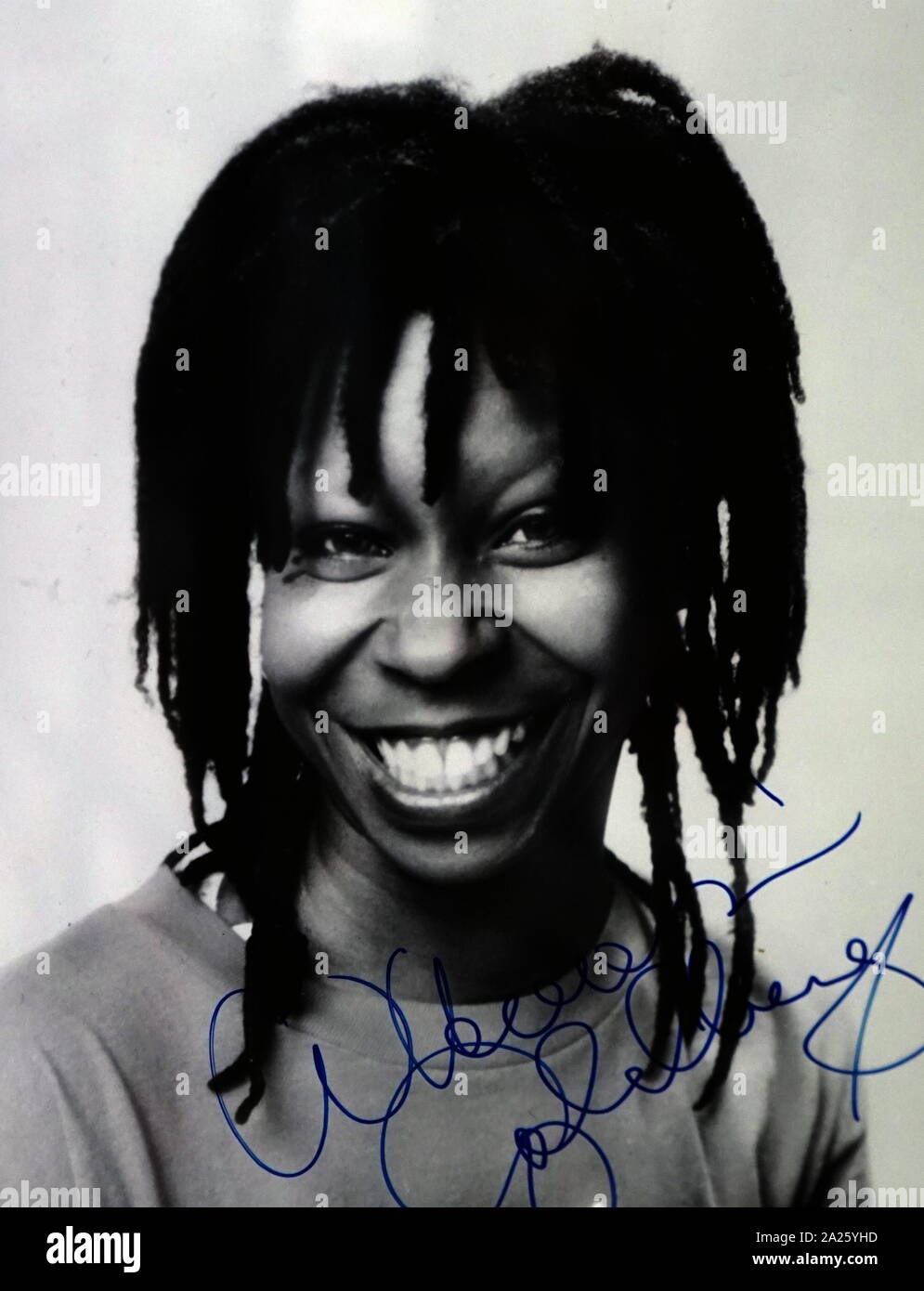 Whoopi goldberg hi-res stock photography and images - Alamy