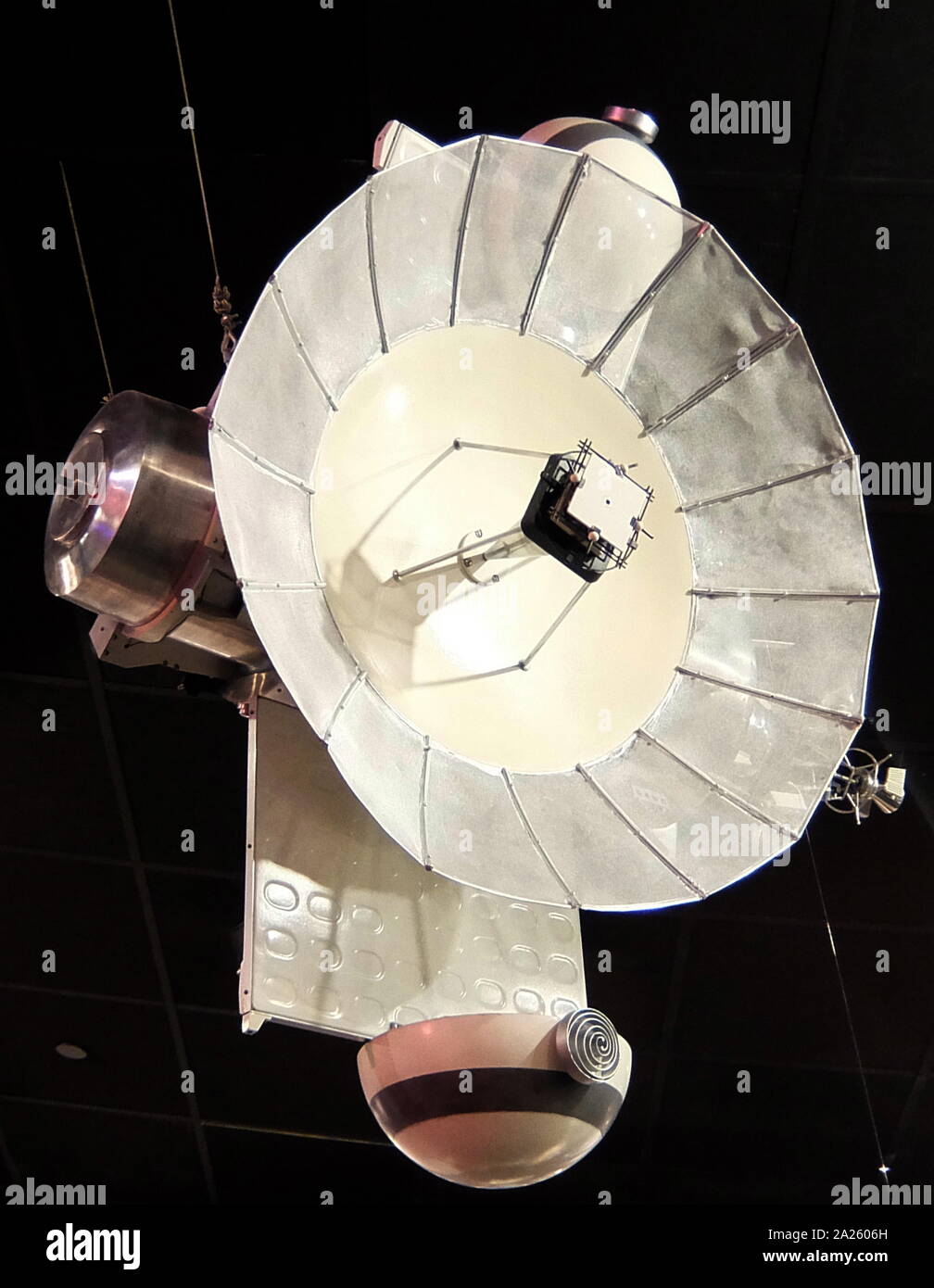 Mars 1 Soviet Russian (USSR), spacecraft, launched Nov. 1, 1962, on an ...