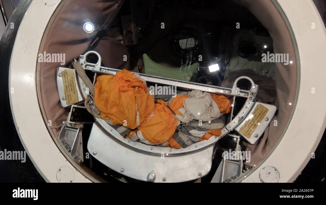 Cosmonaut module soviet russian ussr hi-res stock photography and ...