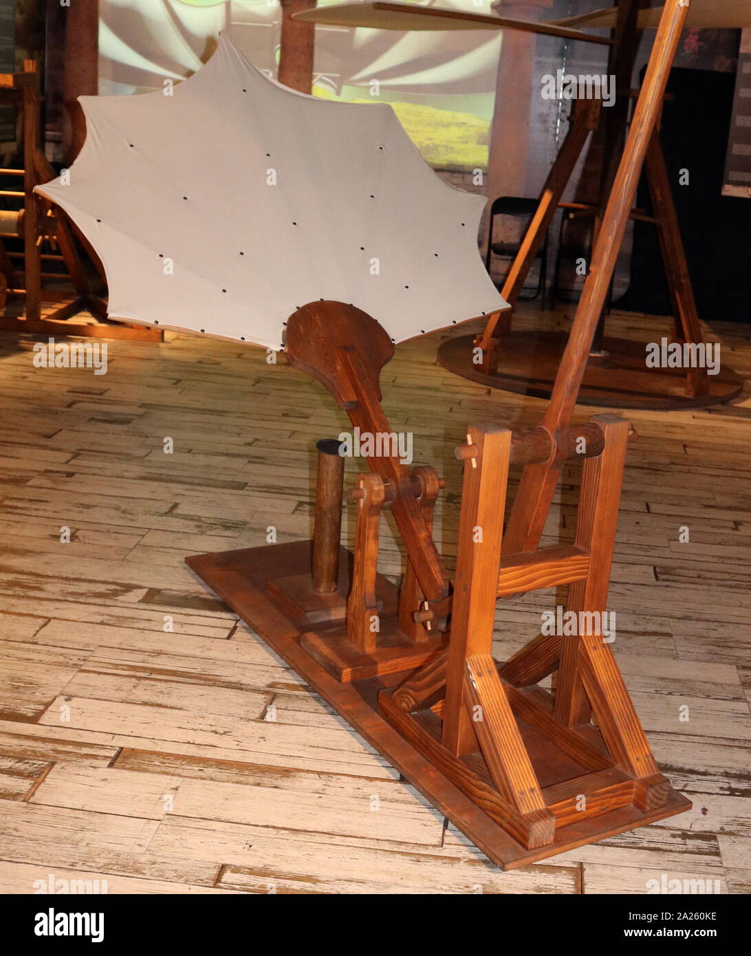 Aircraft wing, leonardo da vinci hi-res stock photography and images ...