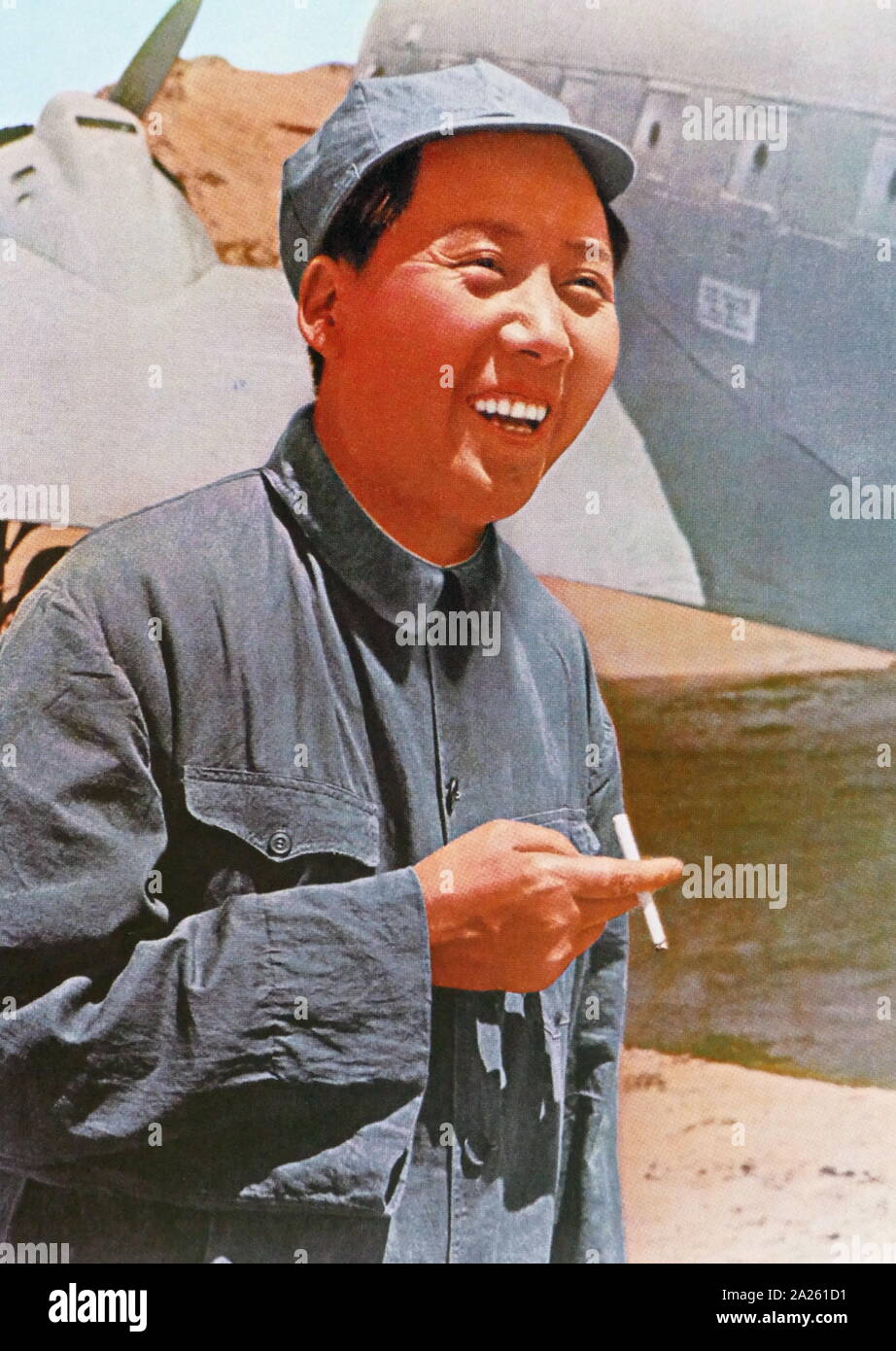 Chairman Mao is at Yenan Airport. (1945). Mao Zedong (1893 - September ...