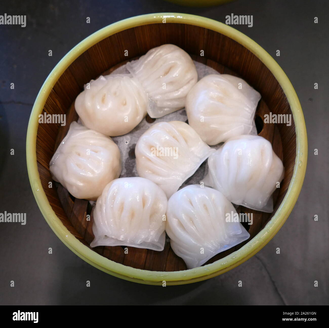 Freshly made Chinese dumplings, Beijing restaurant, China Stock Photo ...