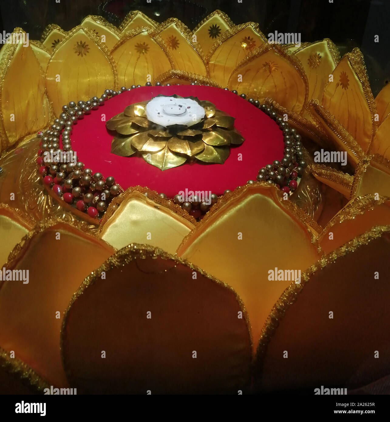 The Relic of the tooth of Buddha is venerated in Sri Lanka Stock Photo ...