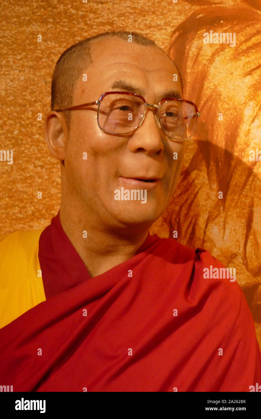 Important tibetan lamas hi-res stock photography and images - Alamy