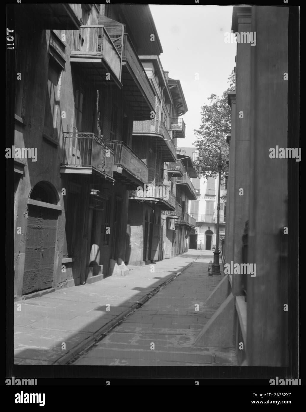 Pirate Alley, New Orleans Stock Photo - Alamy