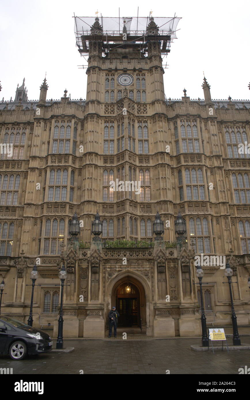 Outside the house of lords in london hi-res stock photography and ...