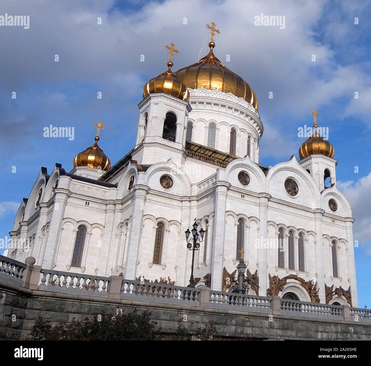 Cathedral of Christ the Saviour, Russian Orthodox cathedral in Moscow ...
