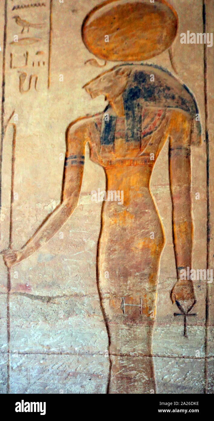 Nefertari meritmut hi-res stock photography and images - Alamy
