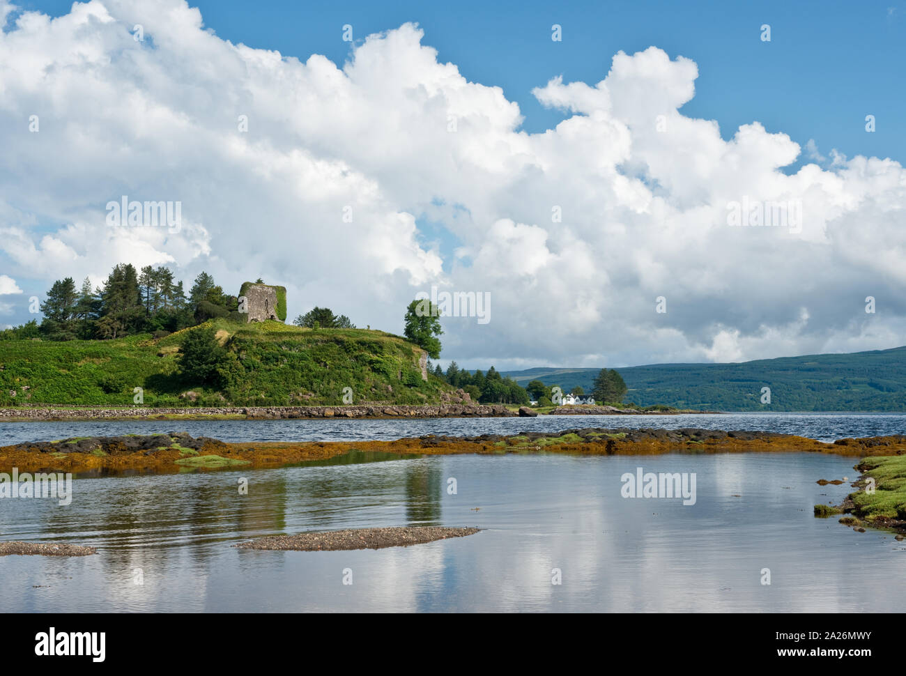 Aros castle hi-res stock photography and images - Alamy