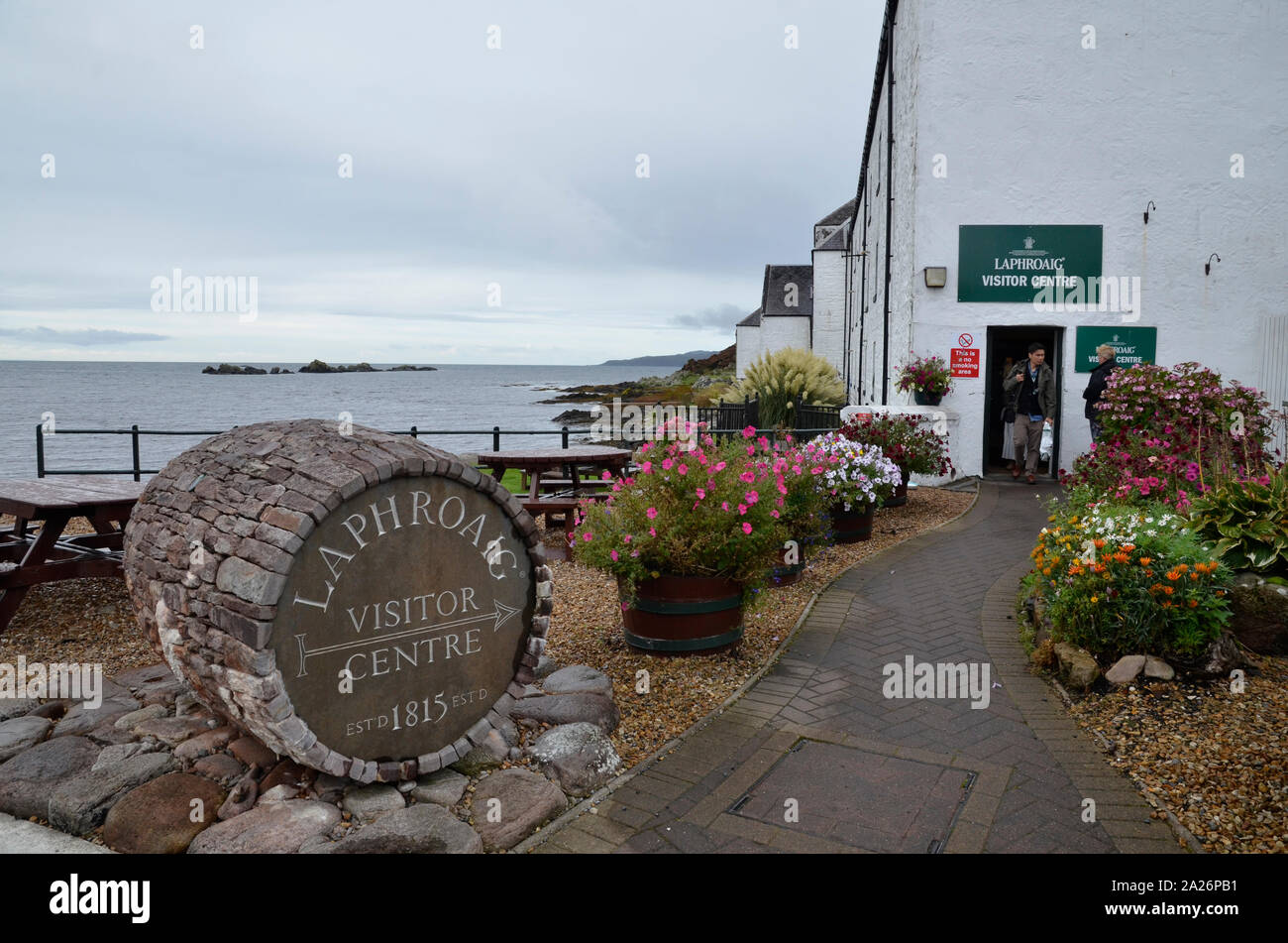 Laphroaig whisky distillery hi-res stock photography and images - Alamy