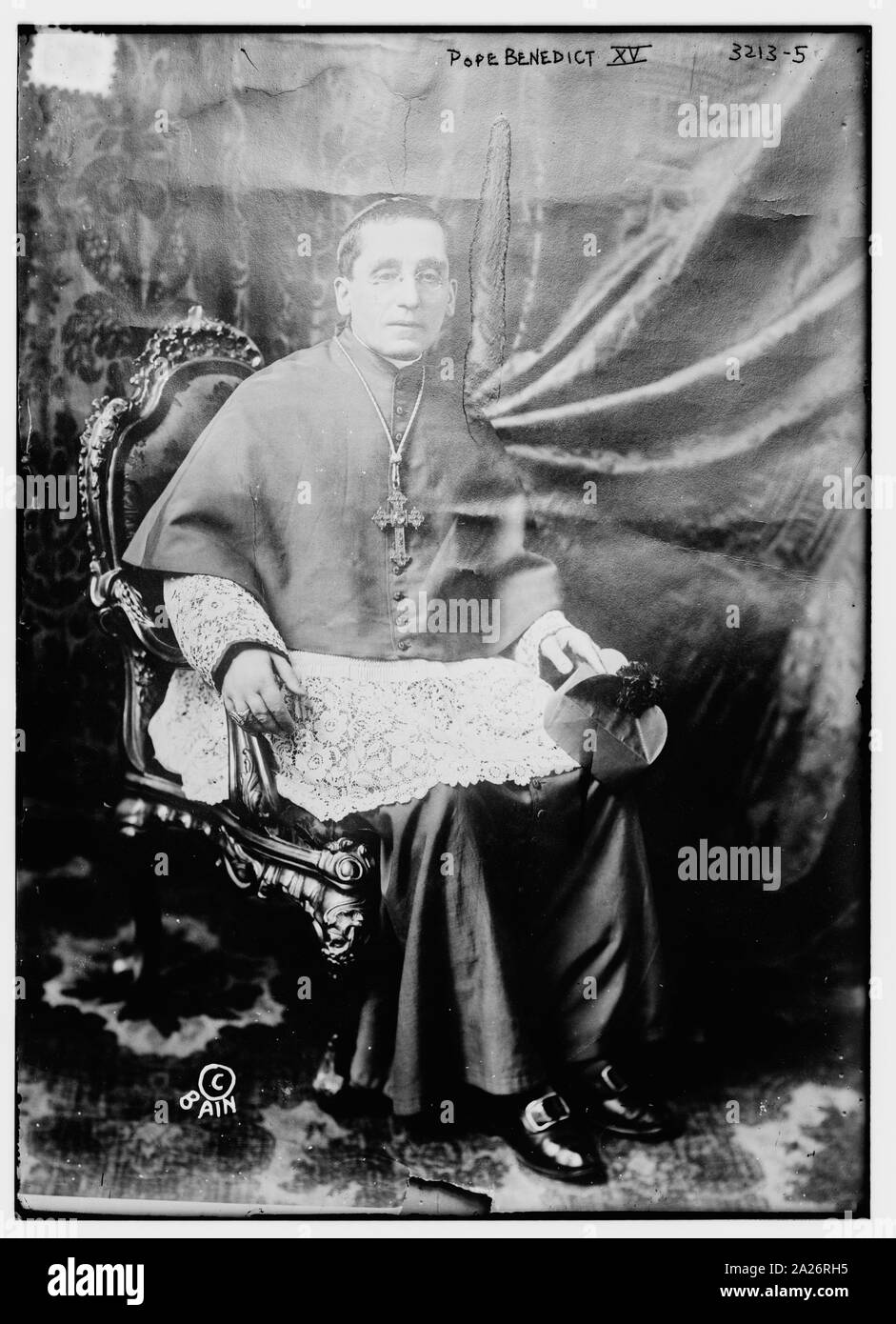 Pope benedict xv hi-res stock photography and images - Alamy