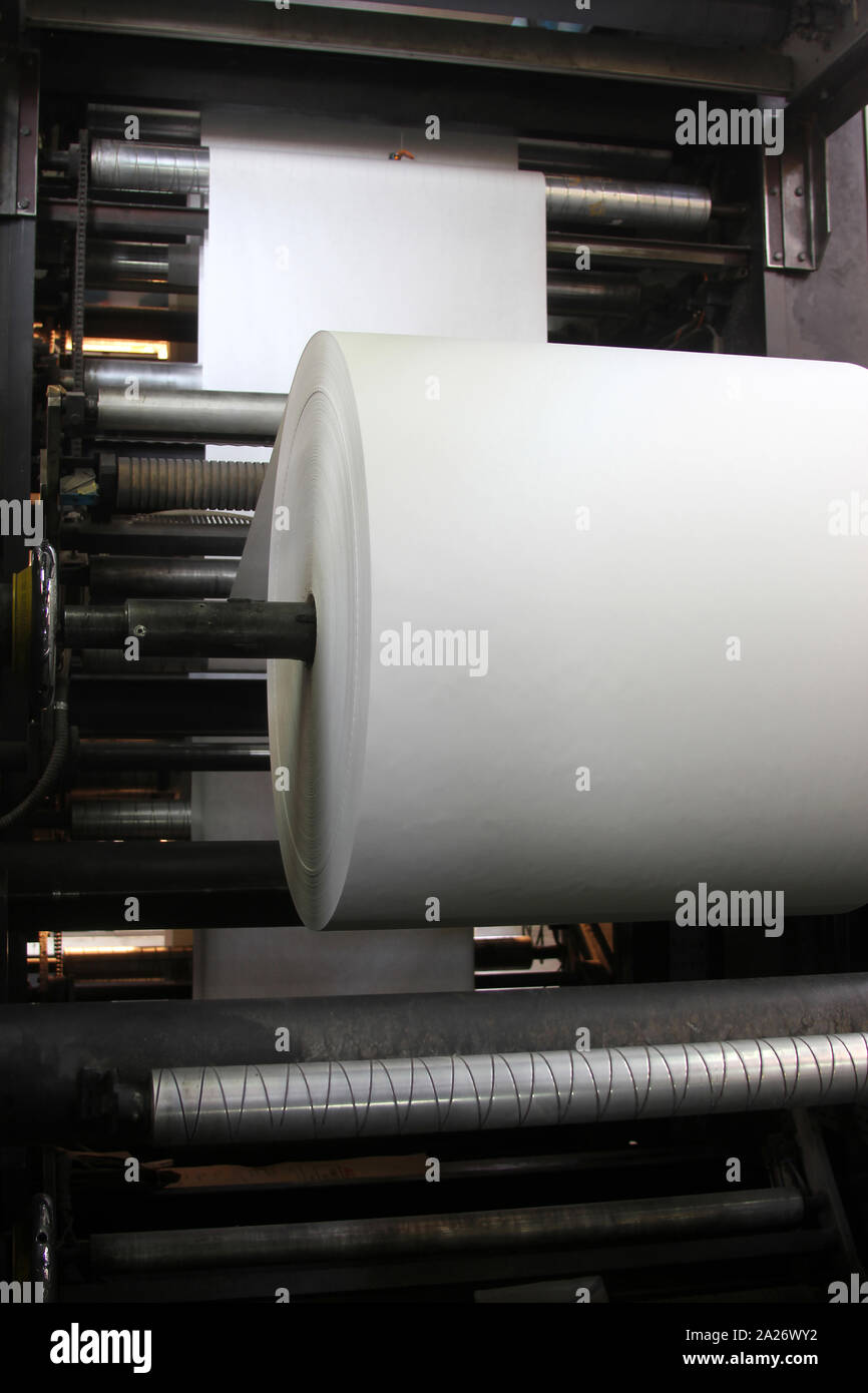 Printing machine white paper rolling hi-res stock photography and ...