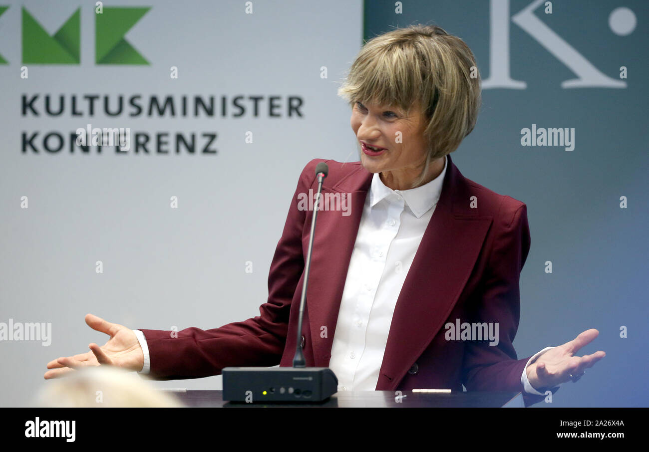 Barbara lord hi-res stock photography and images - Alamy