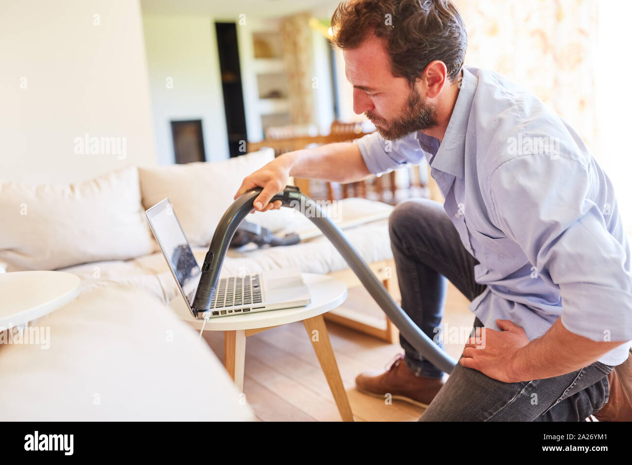 Vacuum computer hi-res stock photography and images - Alamy