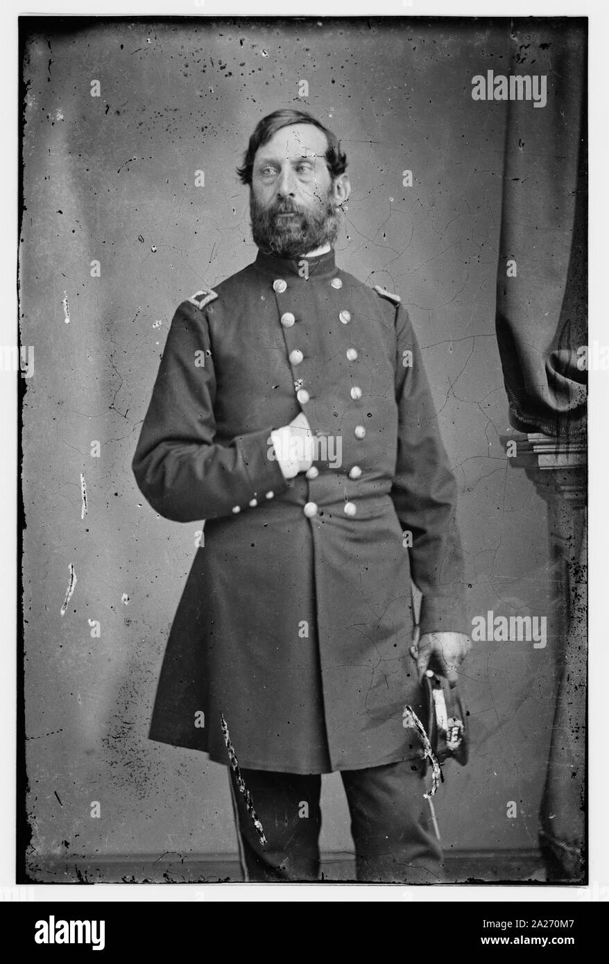 Portrait of Col. Henry J. Hunt, officer of the Federal Army (Maj. Gen ...