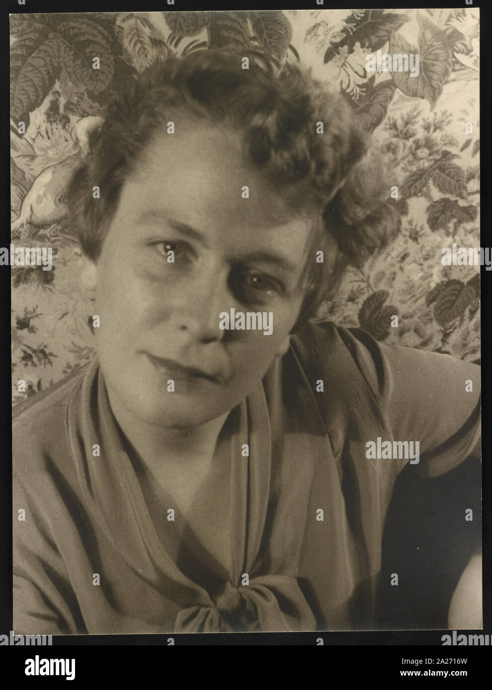 Portrait of Emily Vanderbilt Stock Photo - Alamy