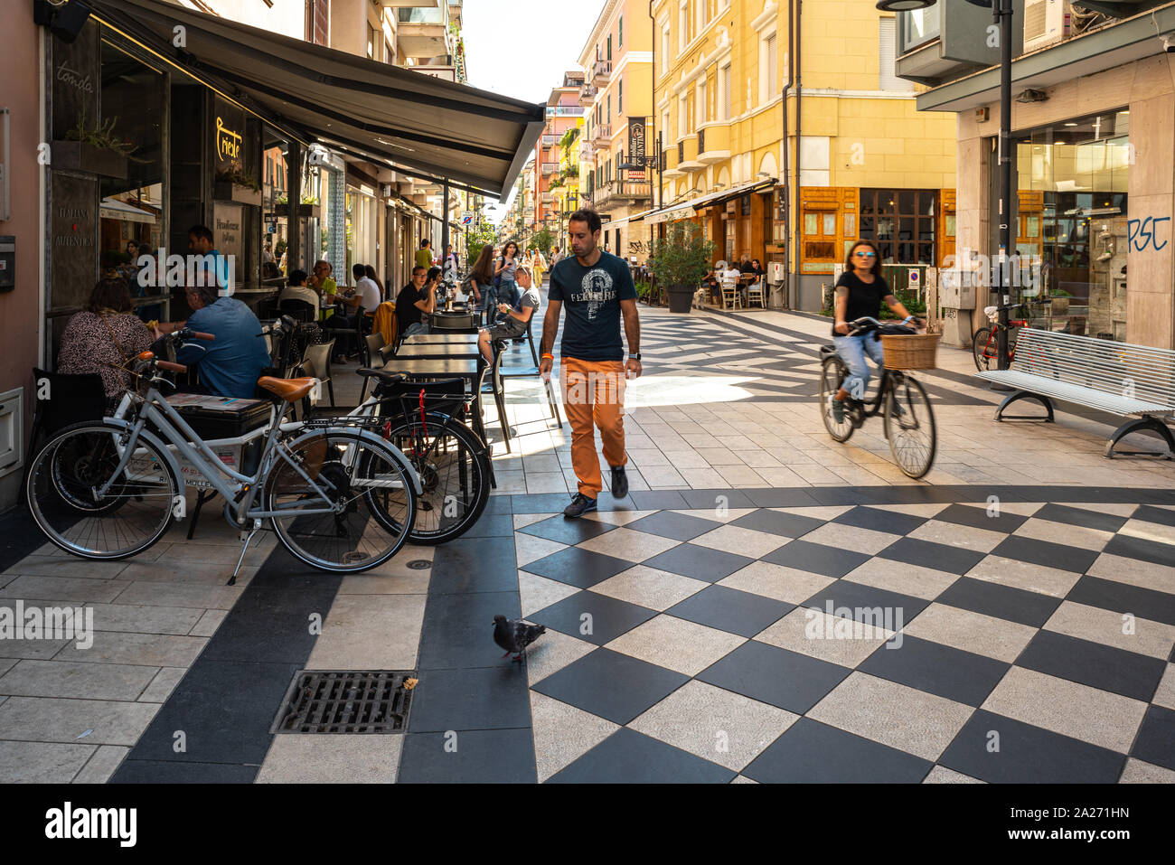 Pescara centre hi-res stock photography and images - Alamy