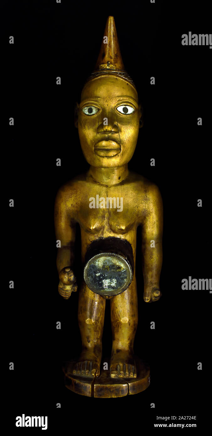 Magic statuette 19th-20th Century (Power Figure) Middle Congo, Africa ...