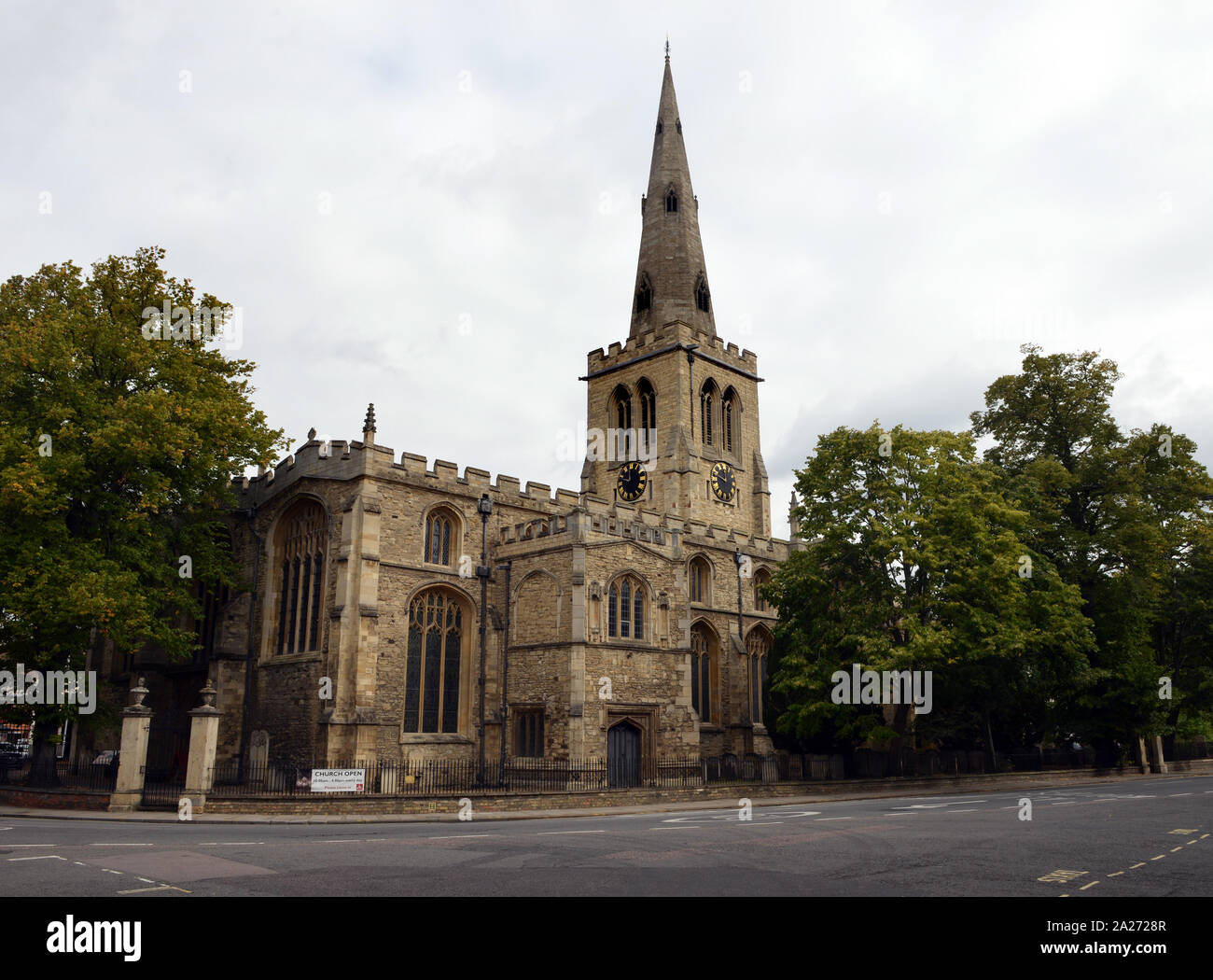 St Paul's Church, Bedford, a parish church in the Catholic tradition of ...