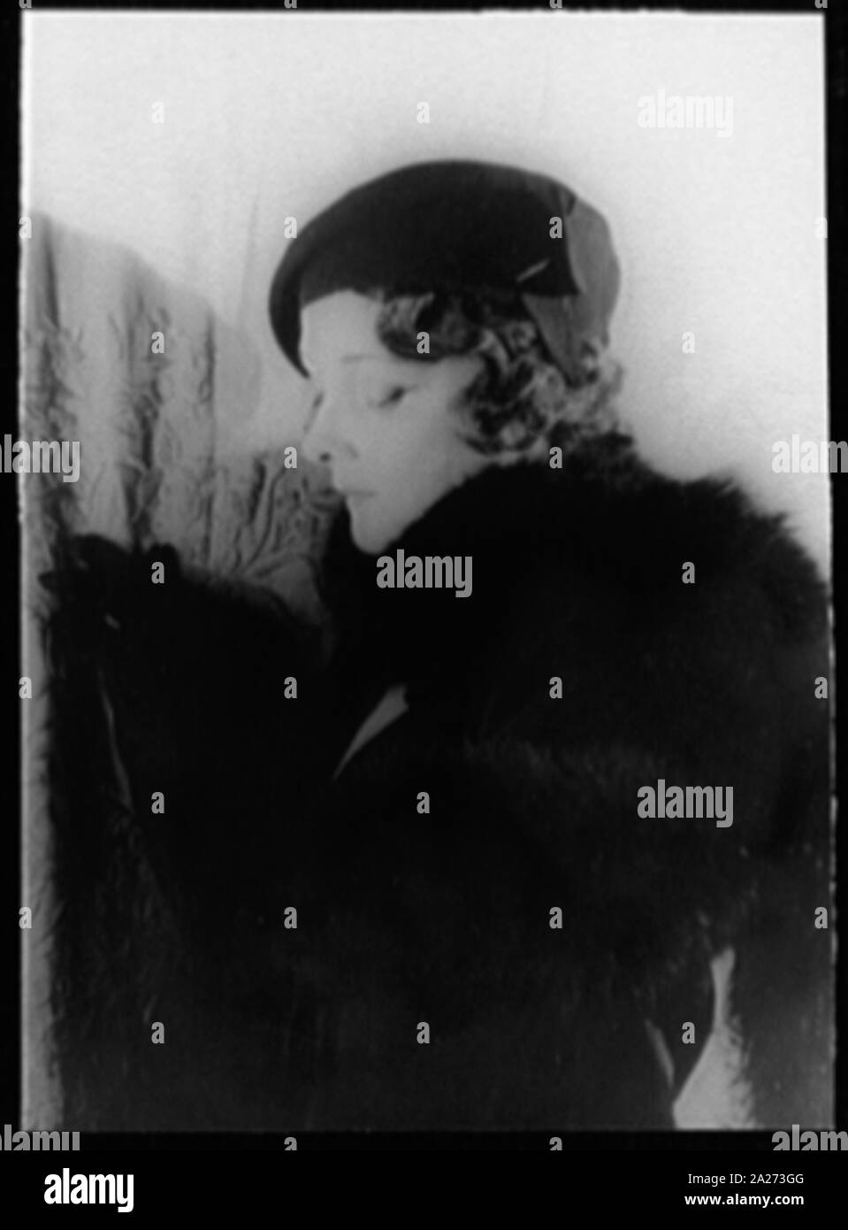 Portrait of Marie Doro Stock Photo - Alamy