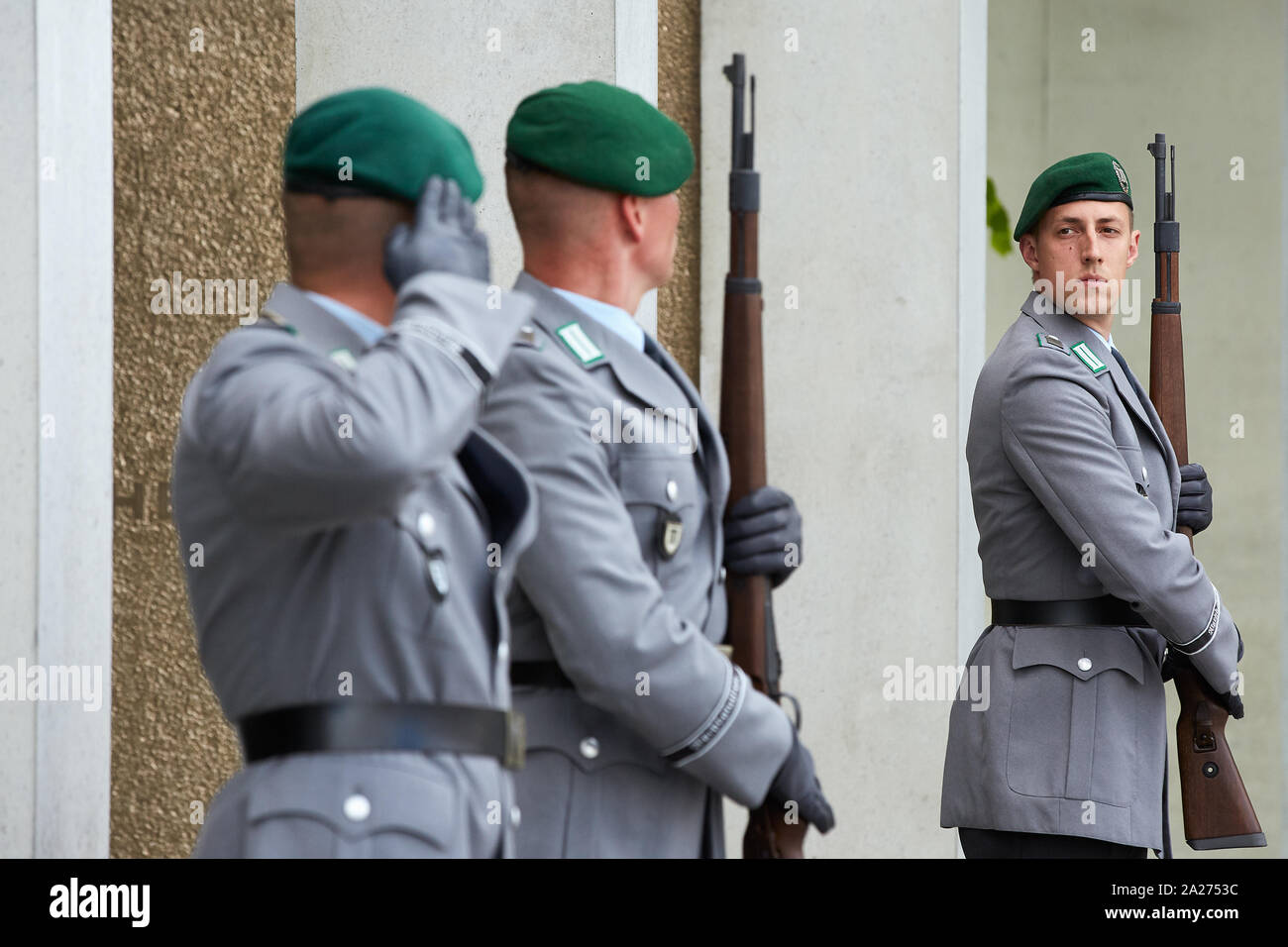 14.05.2019, Berlin, Berlin, Germany - Soldiers of the Wachbatallion are ...