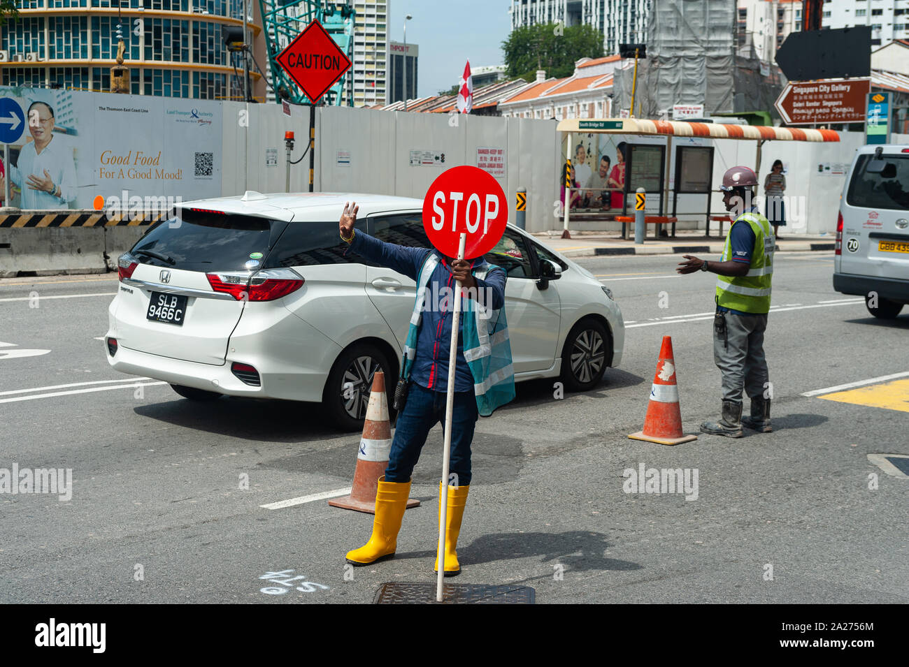 Stop sign singapore hi-res stock photography and images - Alamy