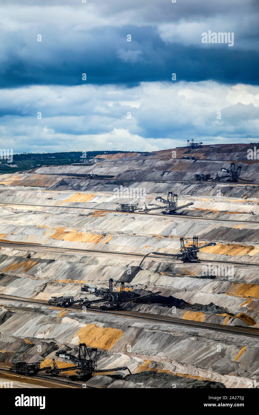 Pit prop hi-res stock photography and images - Alamy