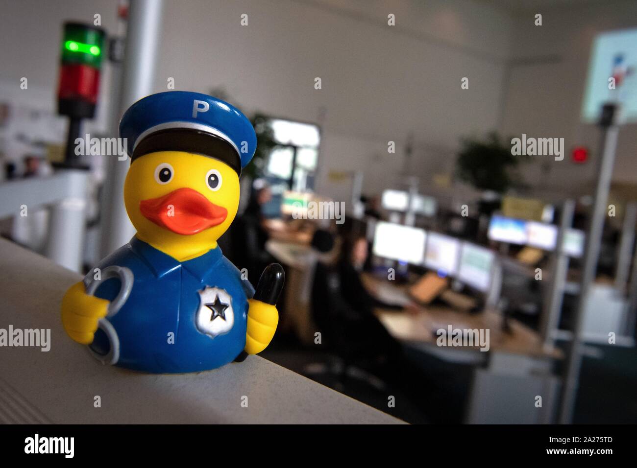 Oldenburg, Germany. 01st Oct, 2019. A police rubber duck is standing on ...