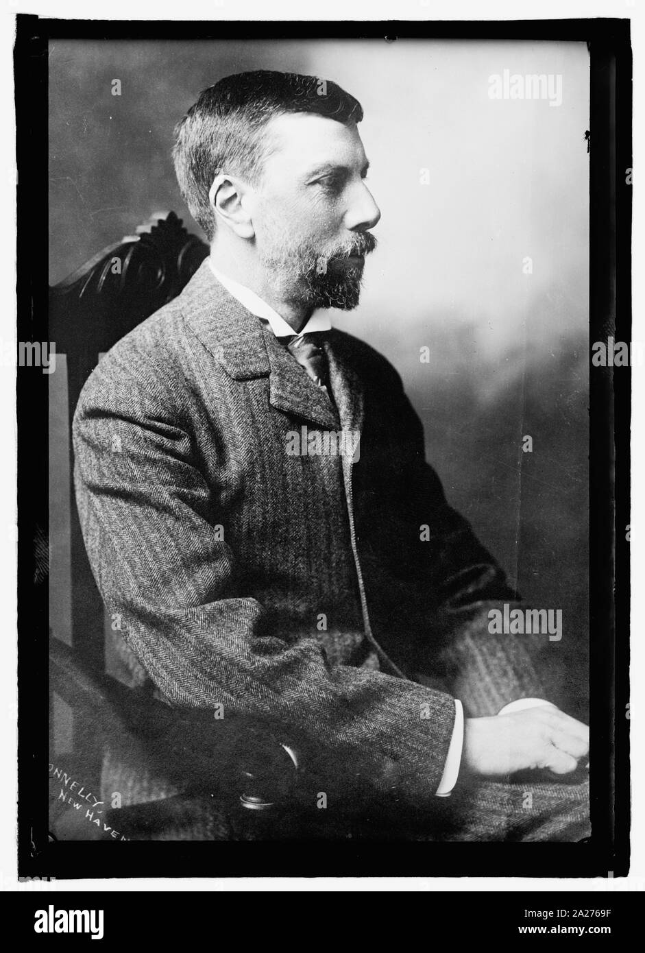 Portrait of unidentified man hi-res stock photography and images - Alamy