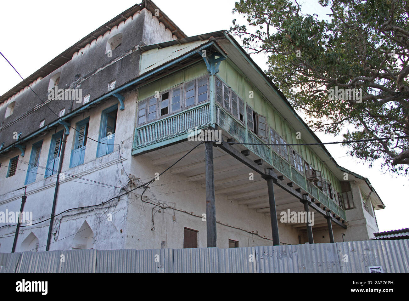 Old buildings zanzibar hi-res stock photography and images - Alamy