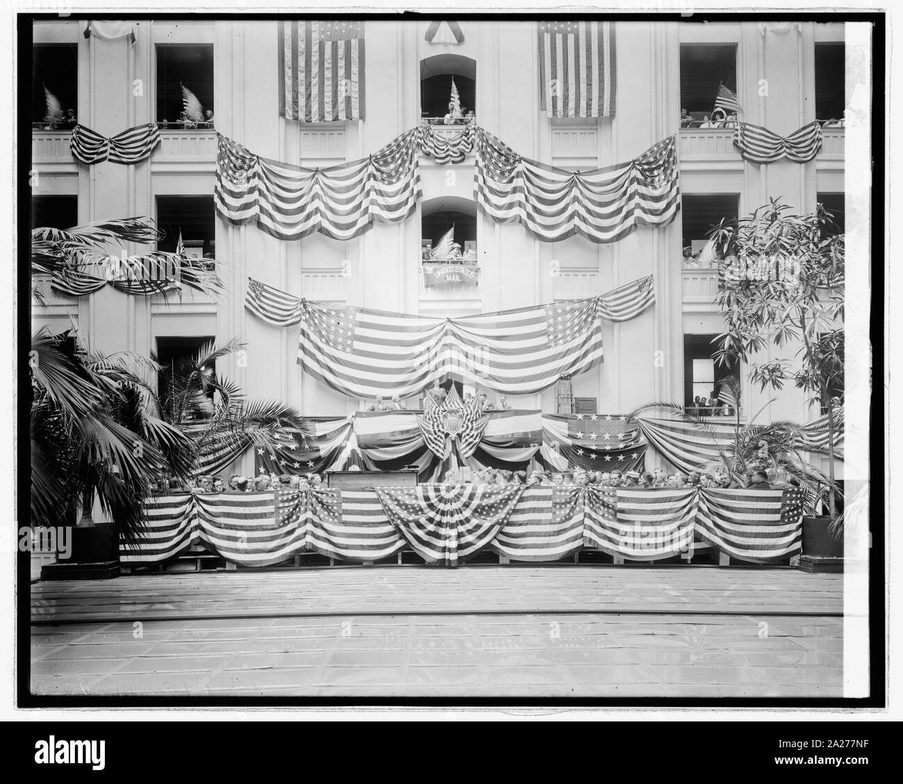 Usps flag hi-res stock photography and images - Alamy